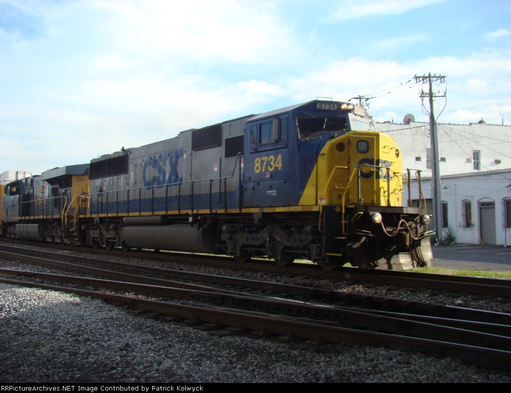 CSX 8734